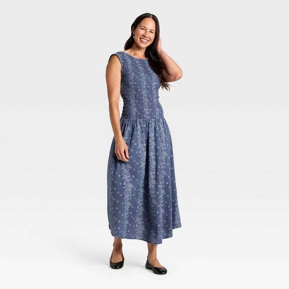 Universal Thread | Dresses | Universal Thread Womens Smocked Midi Aline ...